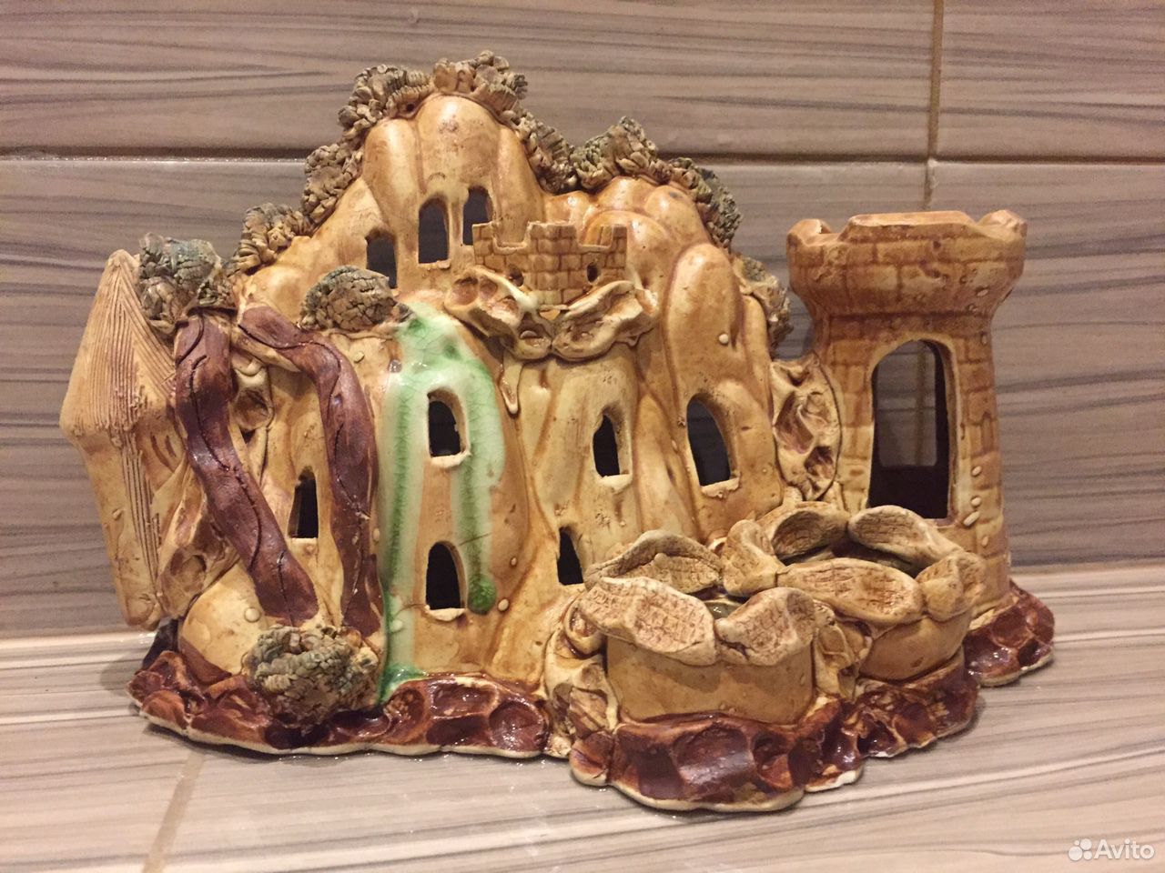 Башня для аквариума